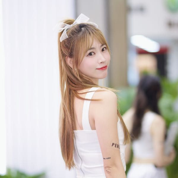 浪Live上的林妮妮♡: 📸 #啦啦隊女孩 #林妮妮nini