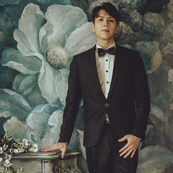 浪Live上的1月主播-🍔Levi: 以前只敢在躲在KTV包廂裡放聲唱🎤 現在