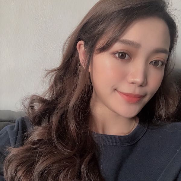 浪Live上的窩是巨星Trista💫: 早安～☺️ 你們早餐都吃什麼？（要回答我