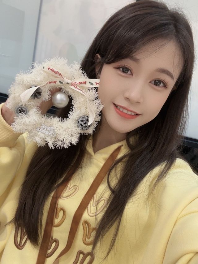 浪Live上的朵拉dora ㏶㍭公演: #2023聖誕快樂